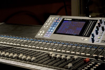 How to Connect Computer Audio to a Soundboard