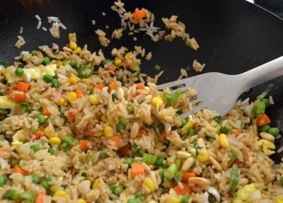 How to Make Fried Rice in a Wok